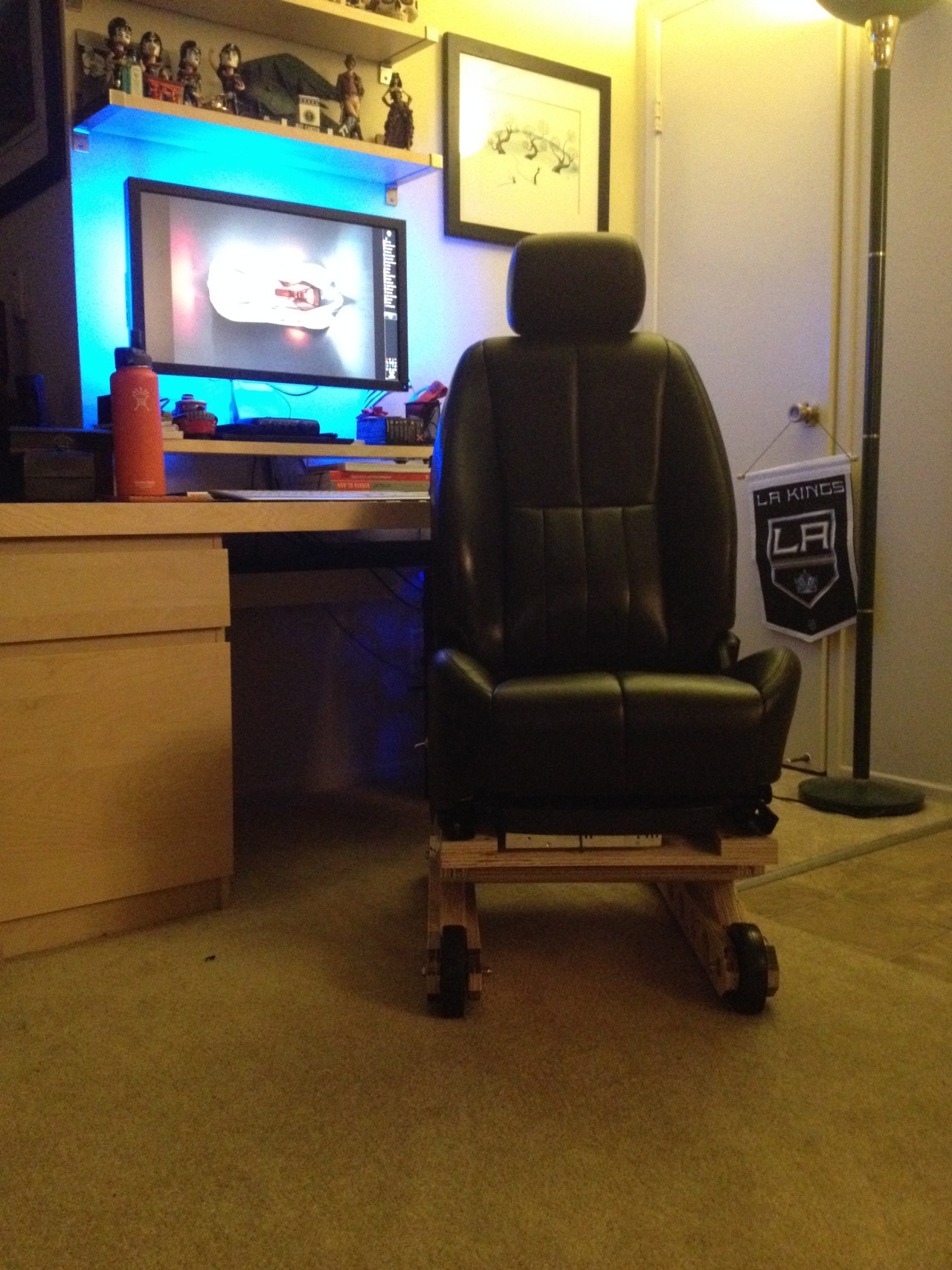 PC Chair Completion – HighlandWolf